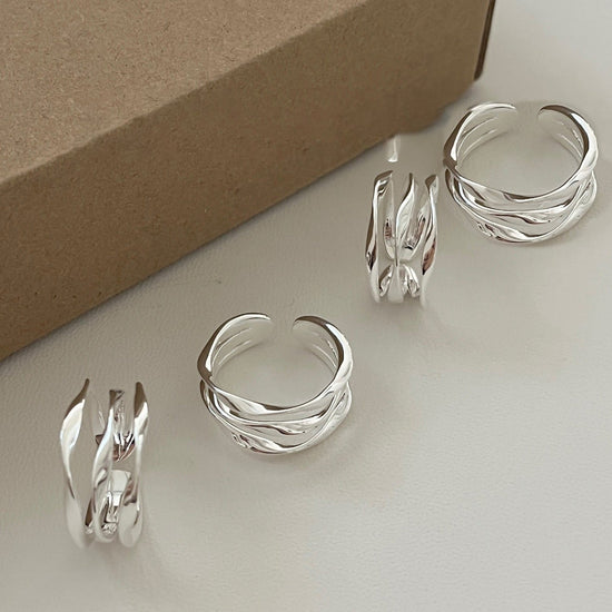 Triple Wave Ring – Ylora